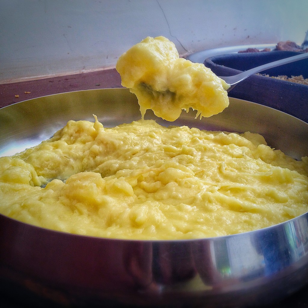Receita de purê de mandioca | Boas de Garfo